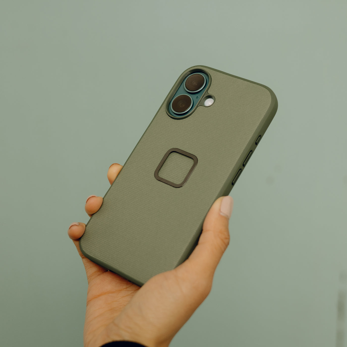 Peak Design Mobile Everyday Fabric Case iPhone 16 Plus - Sage